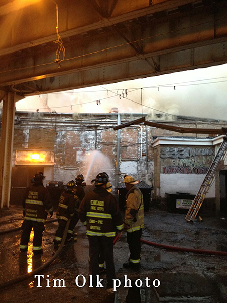 3-11 Alarm Fire in Chicago – October 25, 2013 (more) | FireScenes.Net